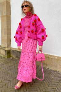 How to Wear Sweater Over Dress: 20 Stylish Ways to Layer Sweaters and ...