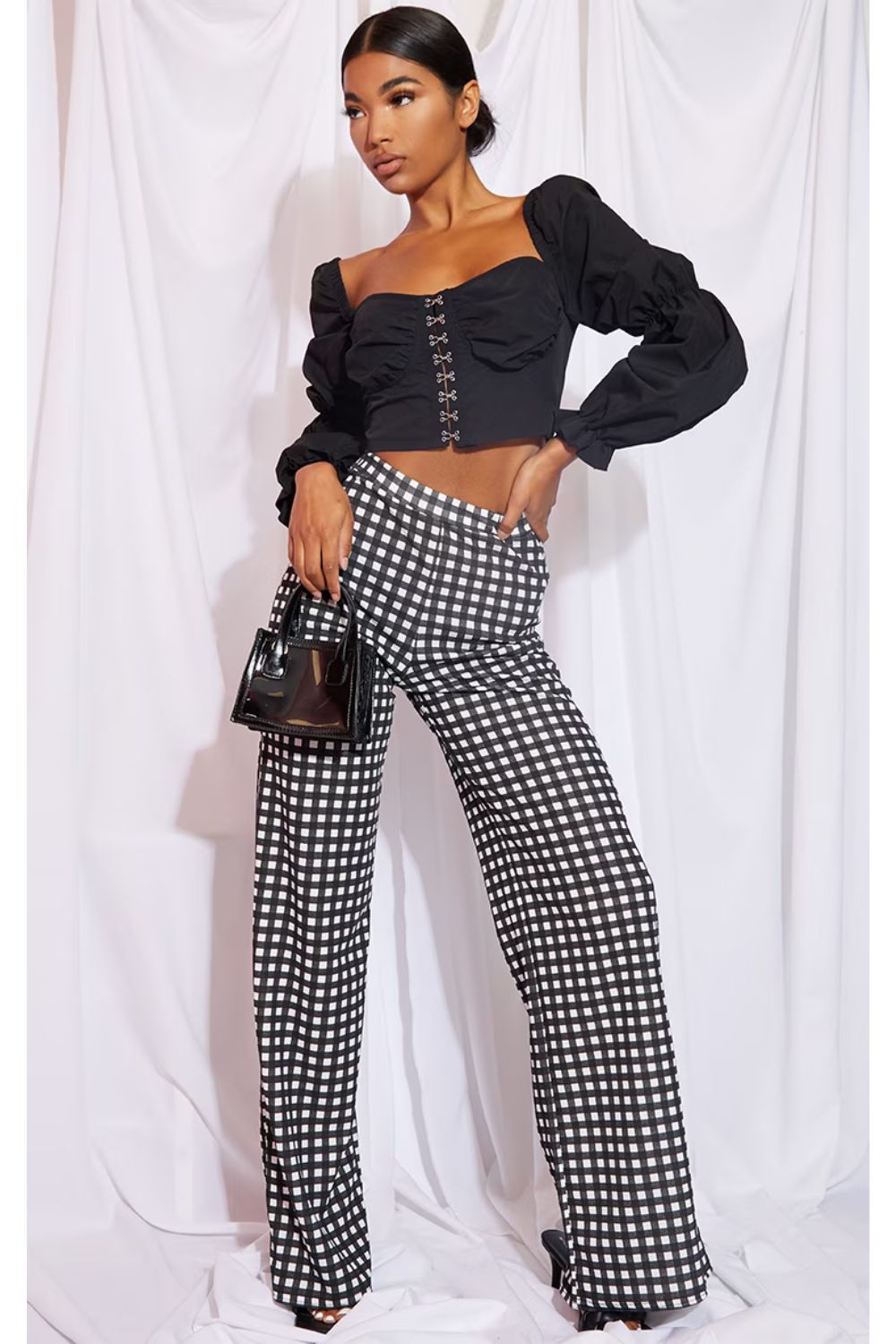 High Tea Attire: What To Wear + Outfit Ideas