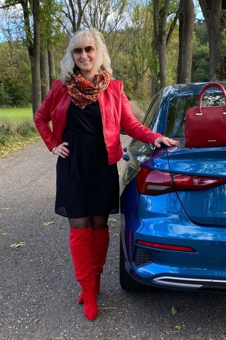 20+ Red Boots Outfits to Stand Out in Any Crowd