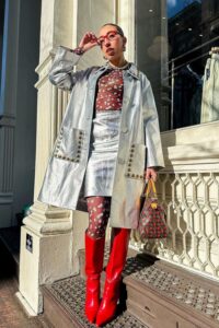 20+ Red Boots Outfits to Stand Out in Any Crowd