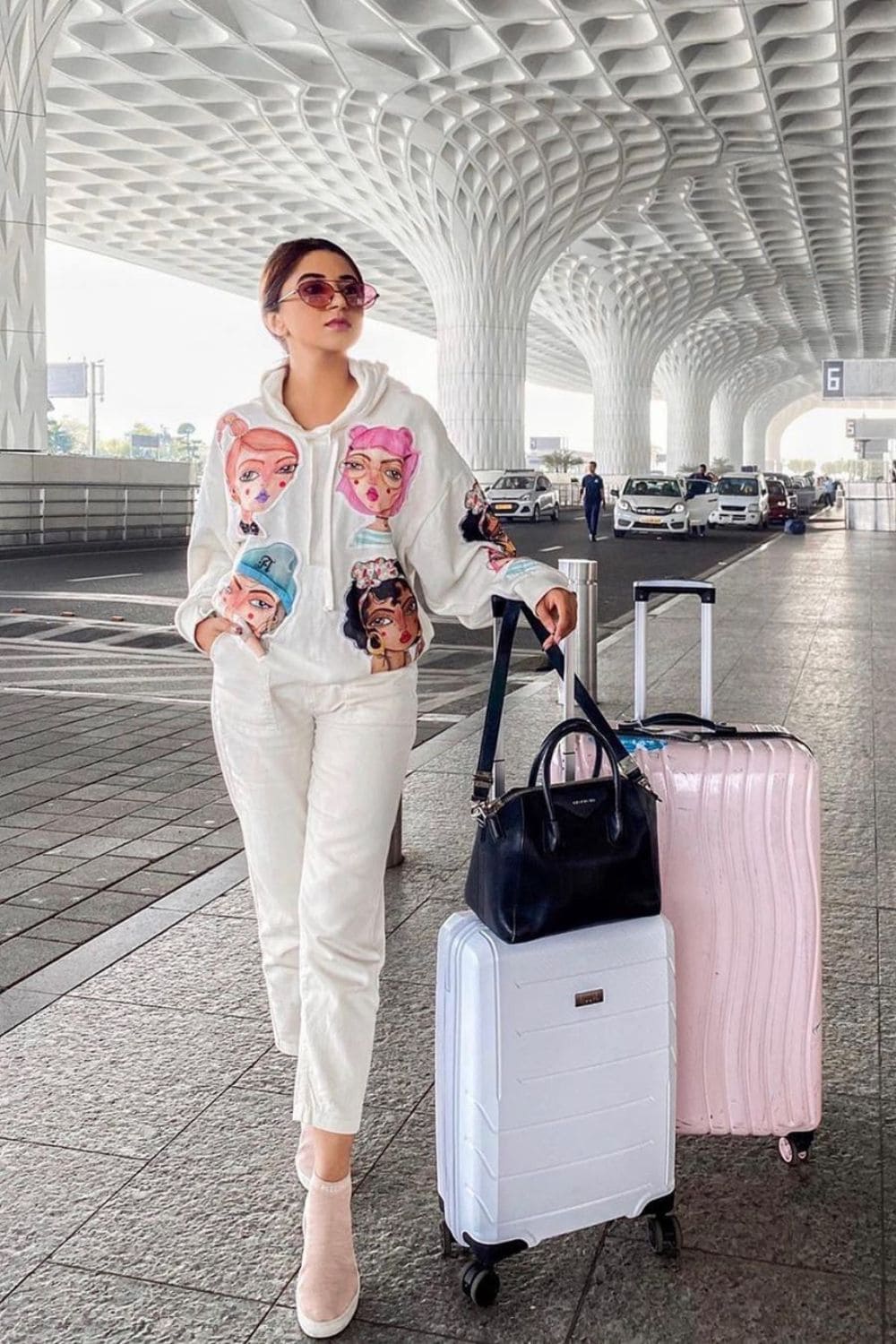 18 Travel & Airport Outfits to Inspire Your Next Trip
