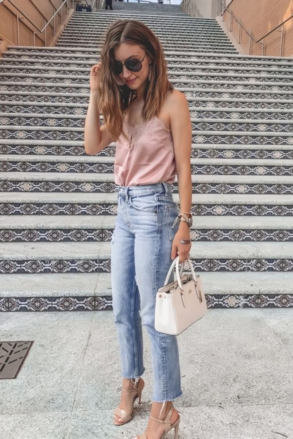 What to Wear to a Comedy Show? + Outfit Ideas