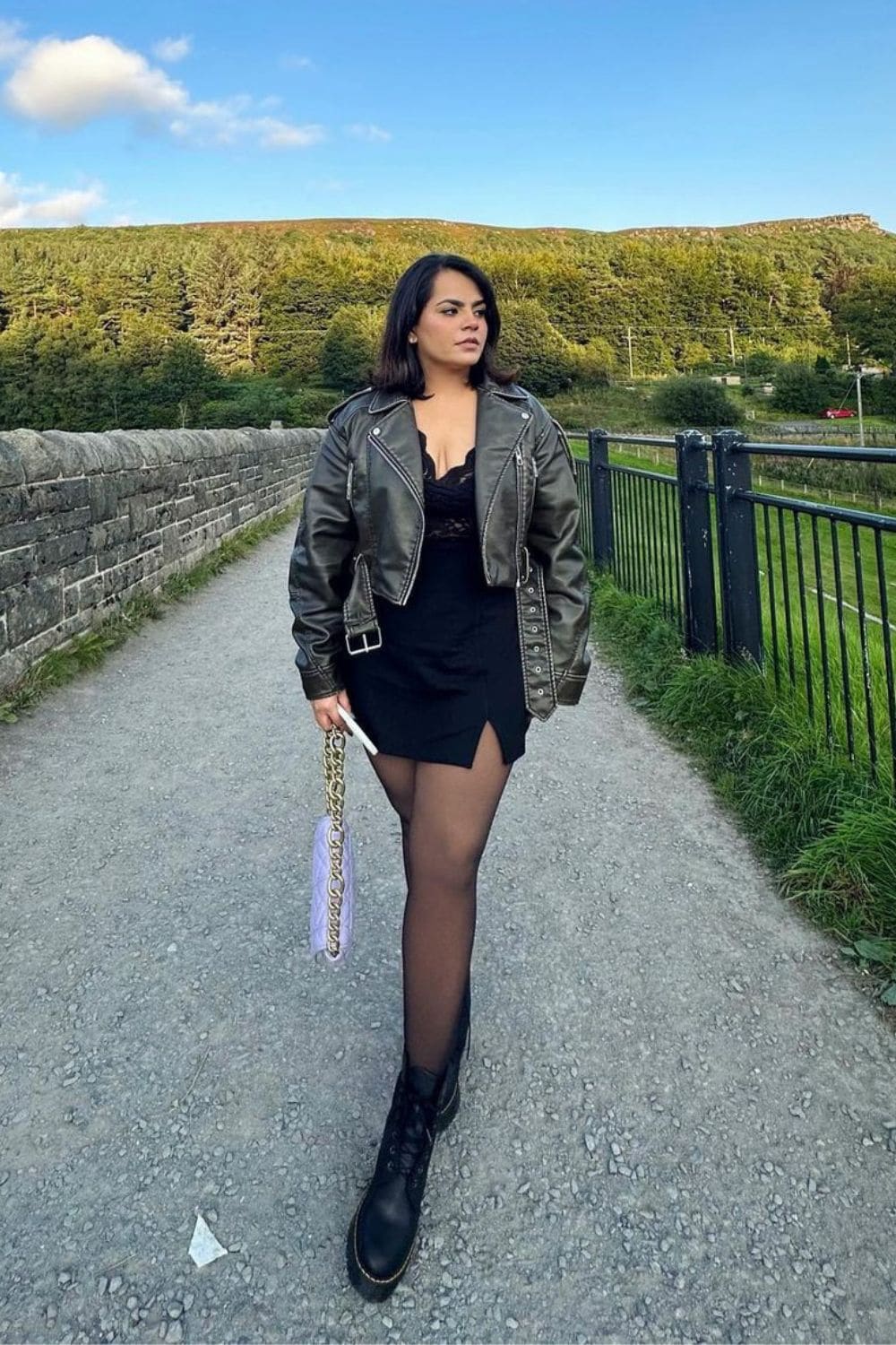 20 Leather Jacket Outfits to Look Stylish All Year Round