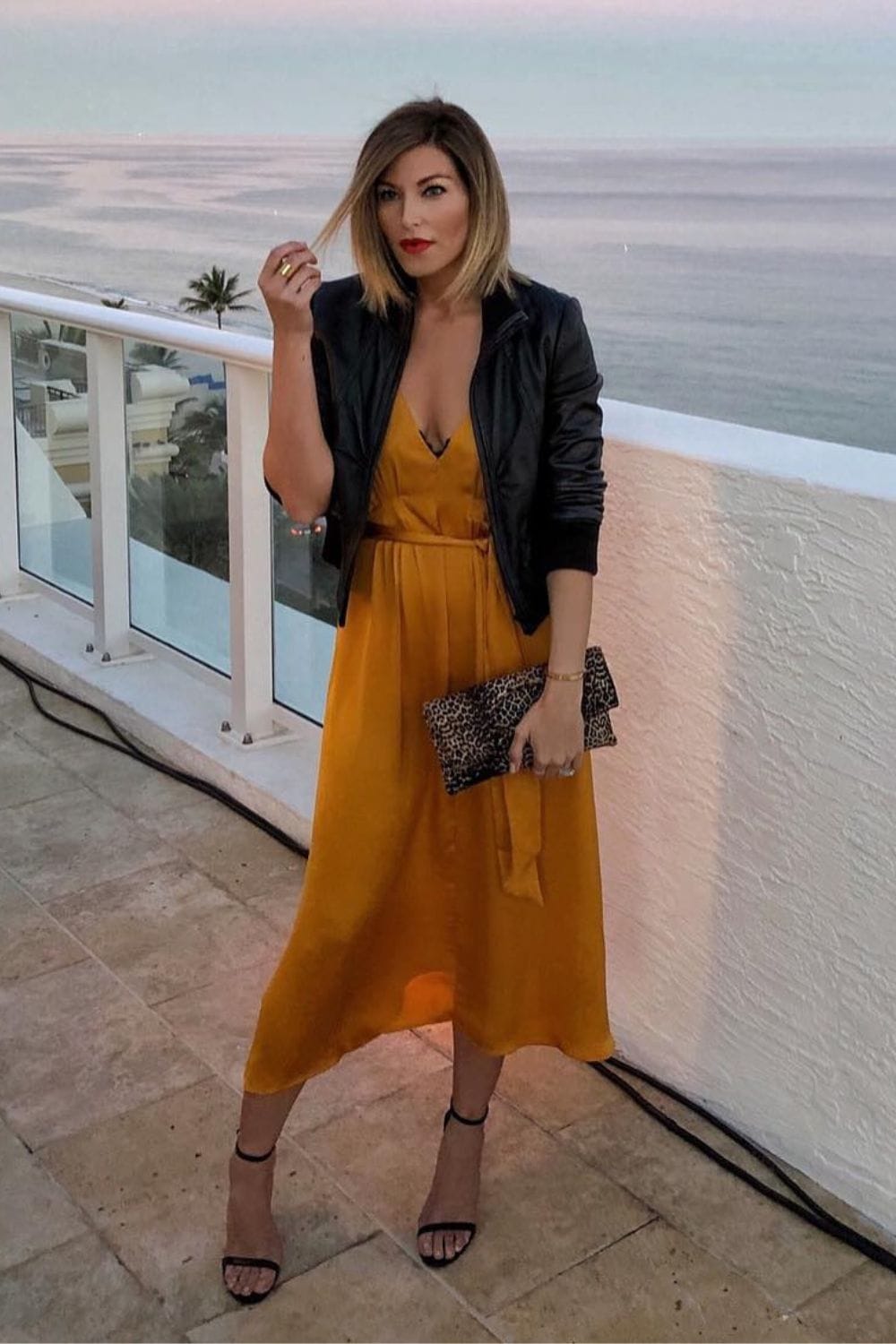 20 Leather Jacket Outfits to Look Stylish All Year Round