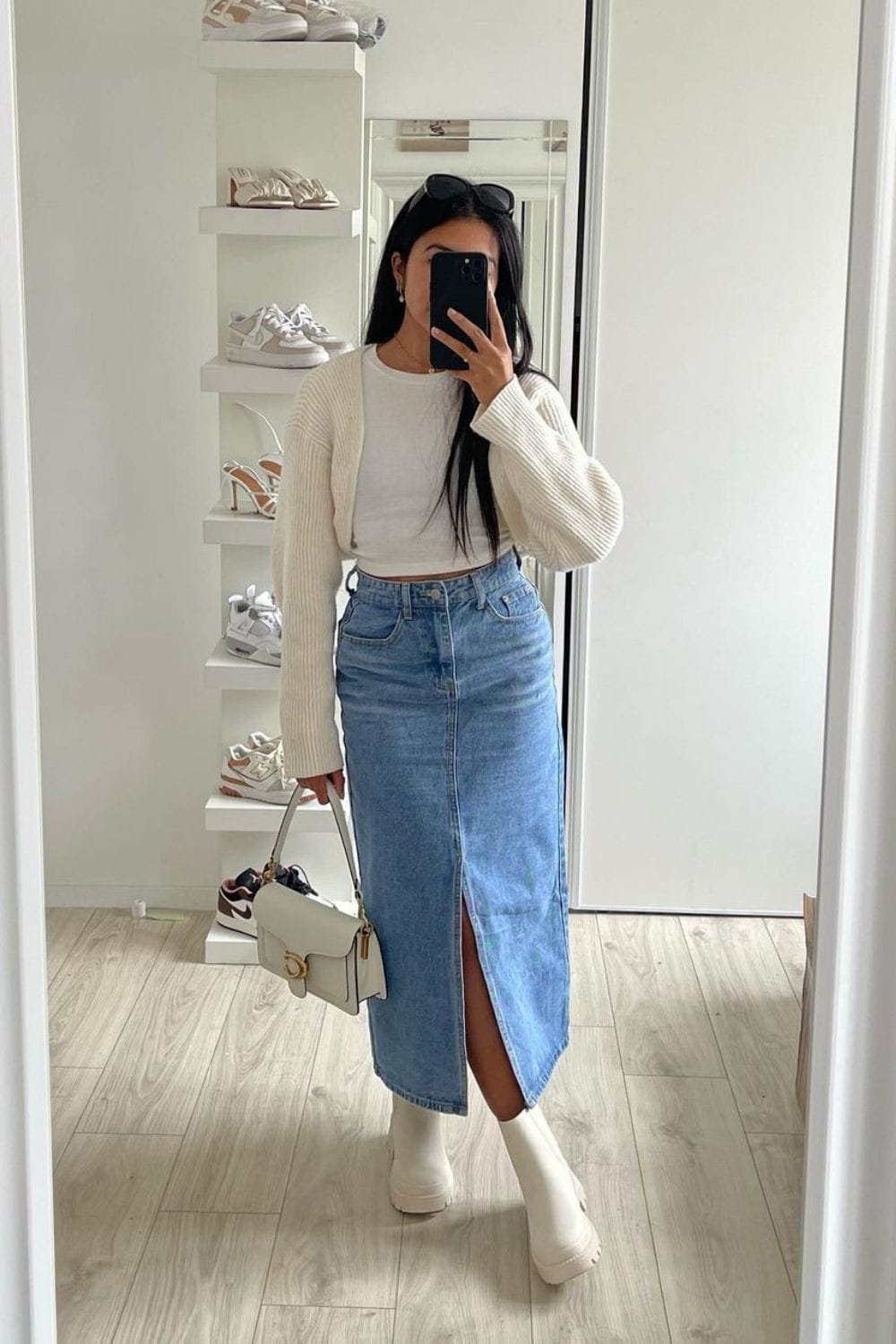 16 Chic Long Skirt Outfits for Every Occasion