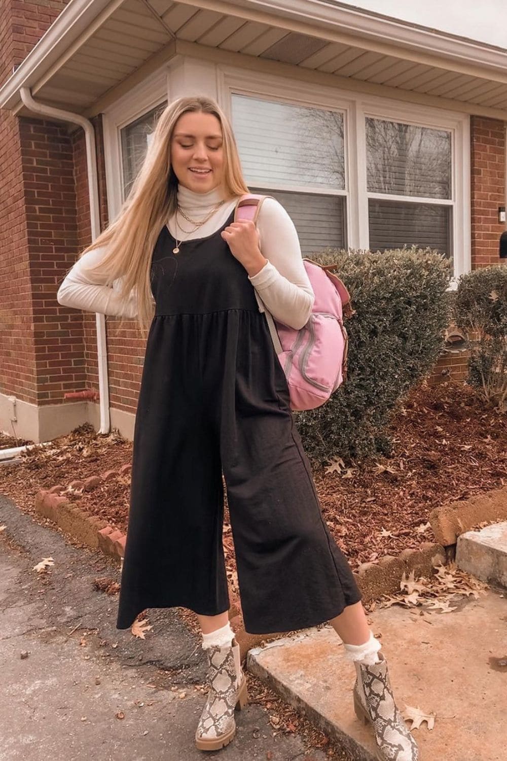 20 Jumpsuit Outfits That Are Equal Parts Stylish and Comfortable