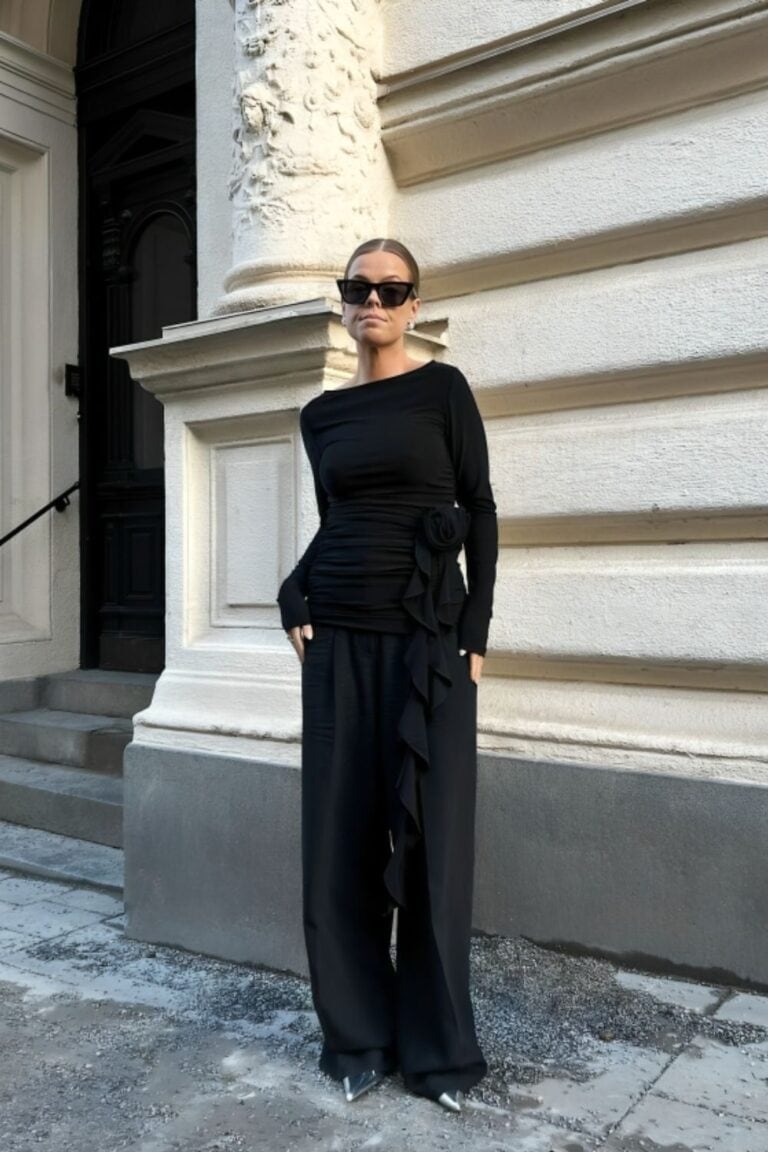 28 All Black Outfits for Every Occasion