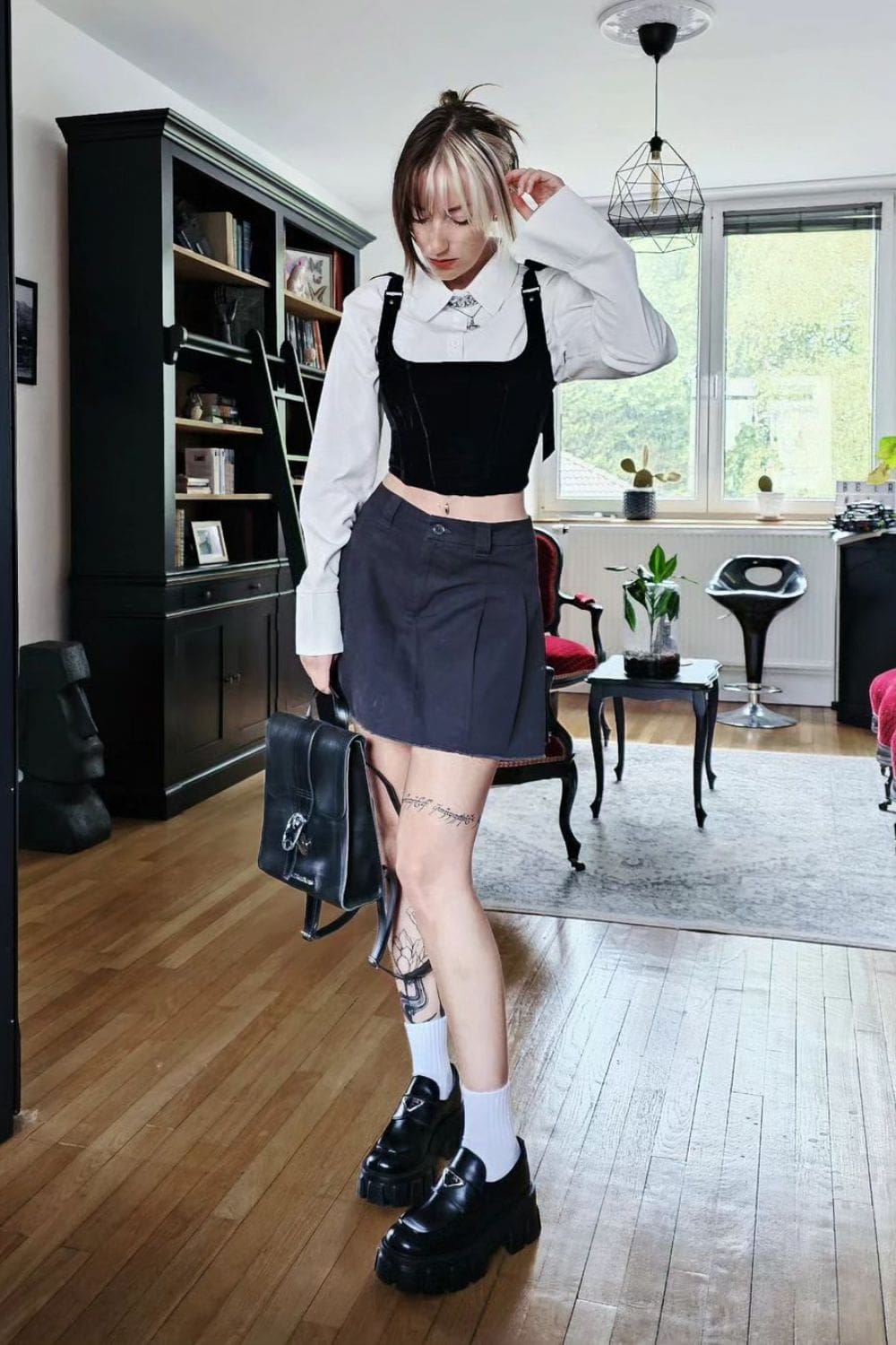 18 Grunge Outfits That Make You Look Like a Rockstar