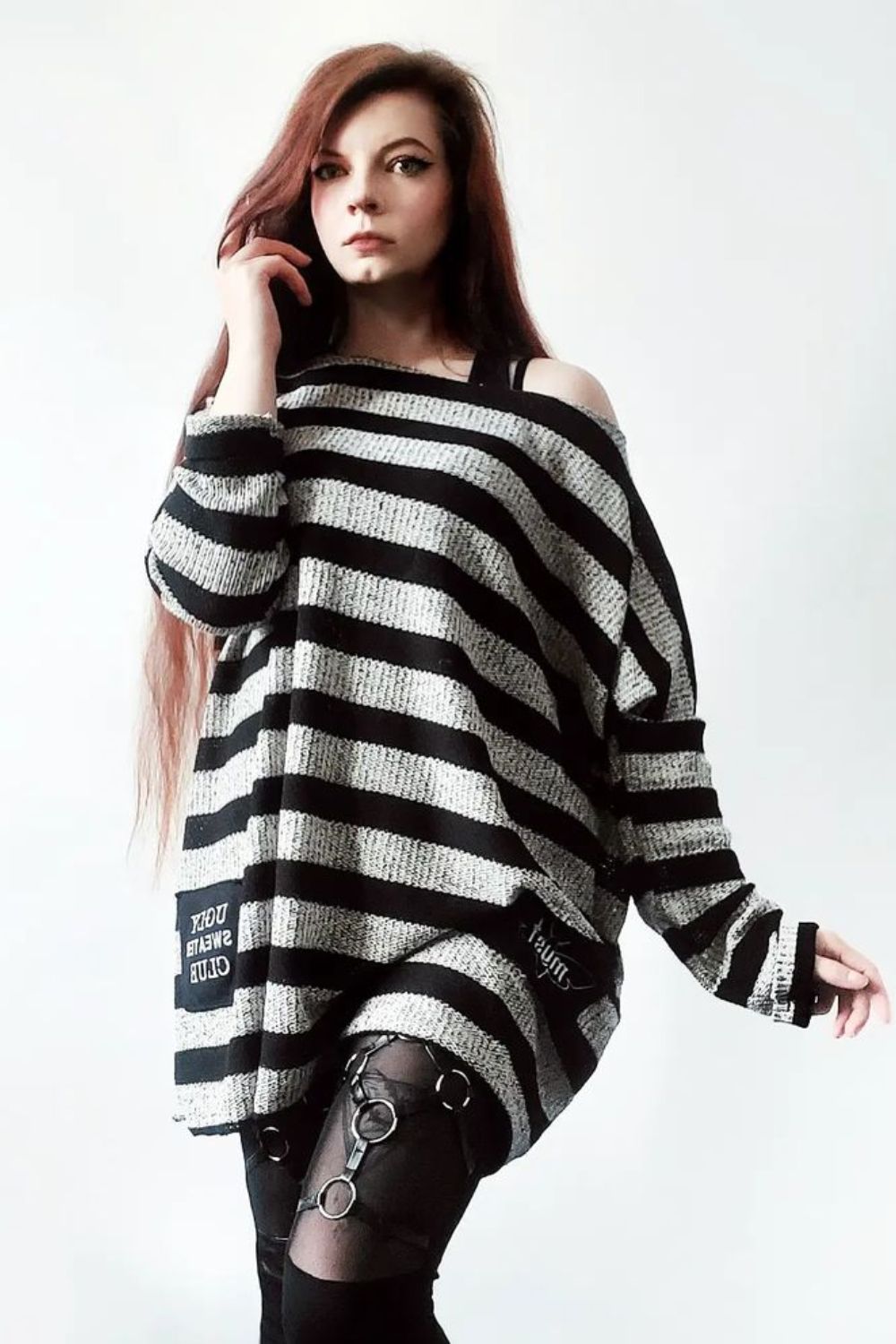 18 Grunge Outfits That Make You Look Like a Rockstar