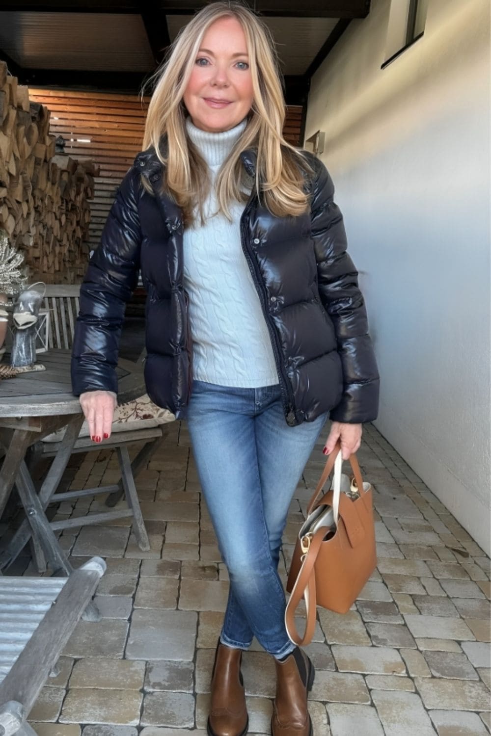 16 Stylish Skinny Jeans Outfits to Rock This Season