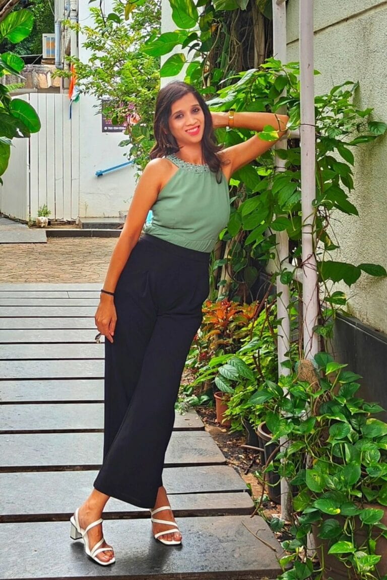 18 Stylish Luncheon Outfits That Will Make You Stand Out