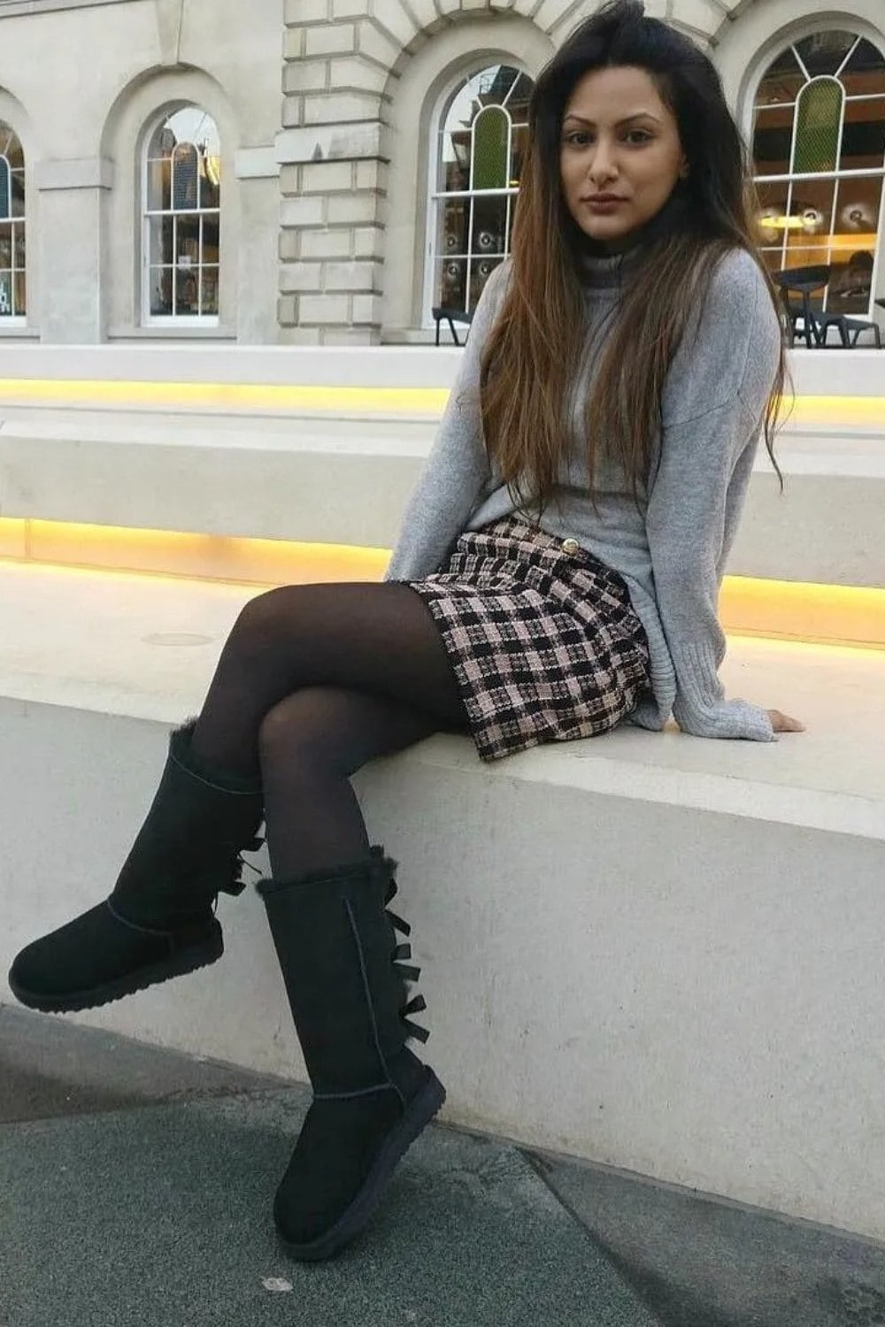 24 Cute UGG Outfit Ideas That Are Cozy and Stylish