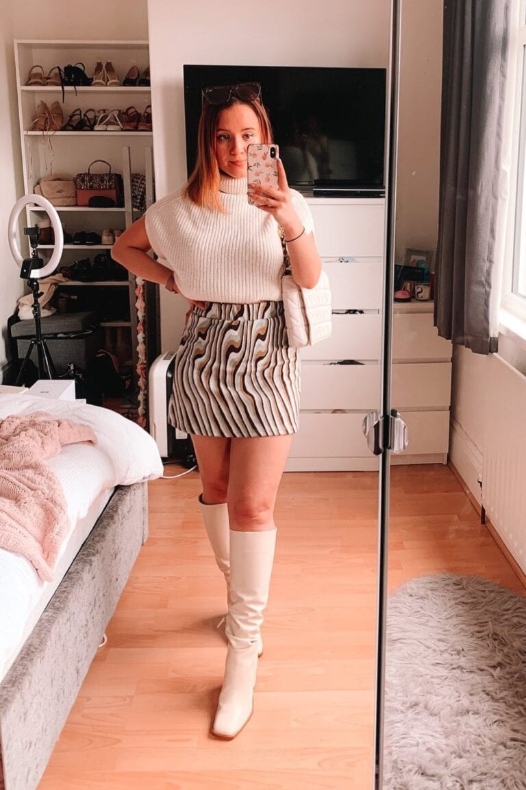 70s Outfit Ideas: 22 Groovy Looks That'll Make You Feel Like a Retro Queen