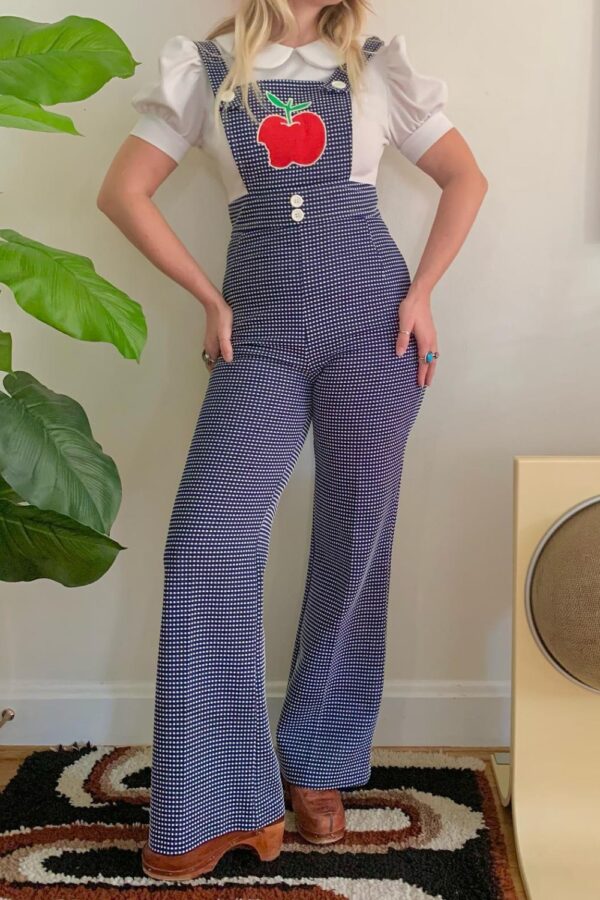 70s Outfit Ideas: 22 Groovy Looks That'll Make You Feel Like a Retro Queen