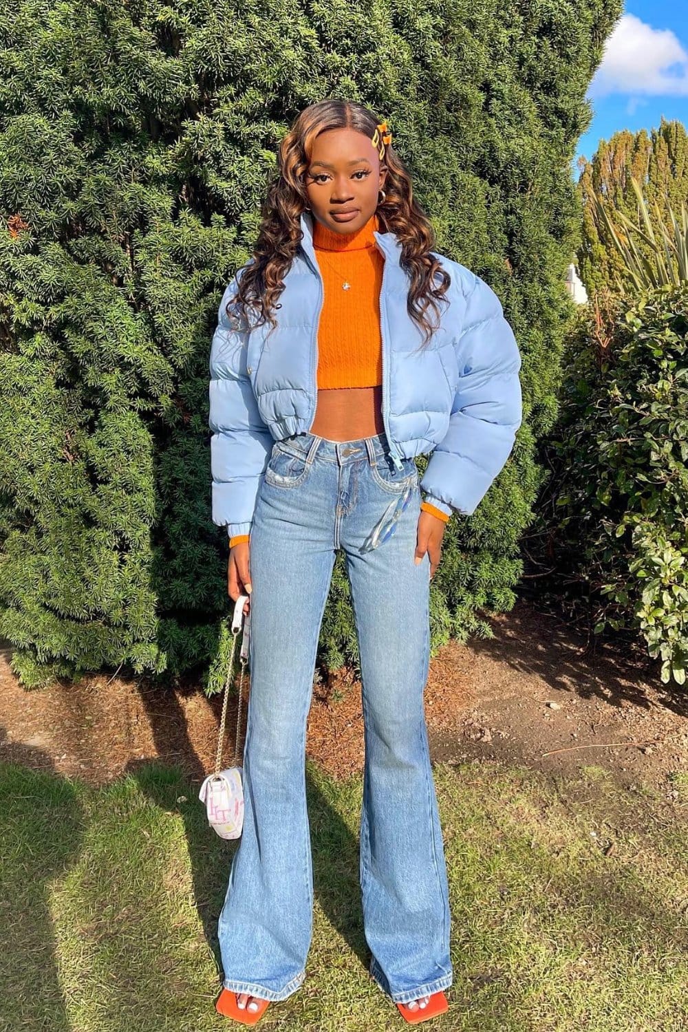 21 Stunning Flare Jeans Outfit Ideas