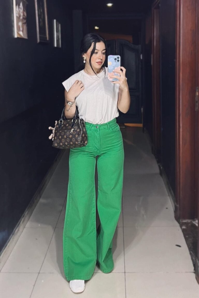 17 Stylish Green Pants Outfit Ideas You'll Love