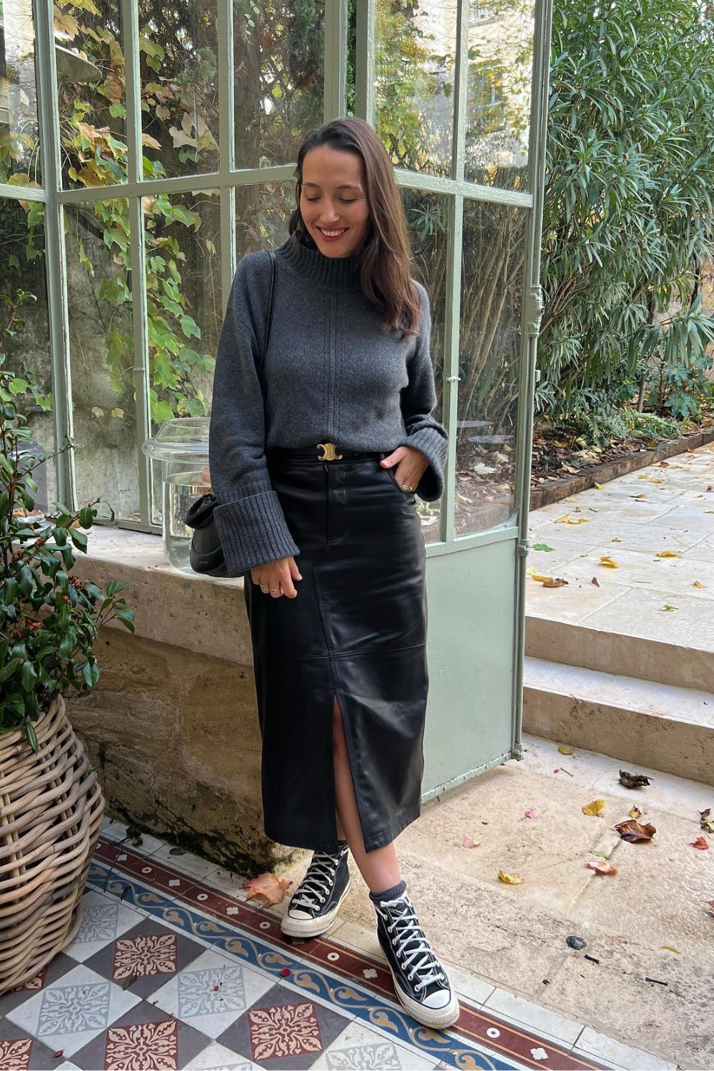 18 Leather Skirt Outfit Ideas to Try This Season
