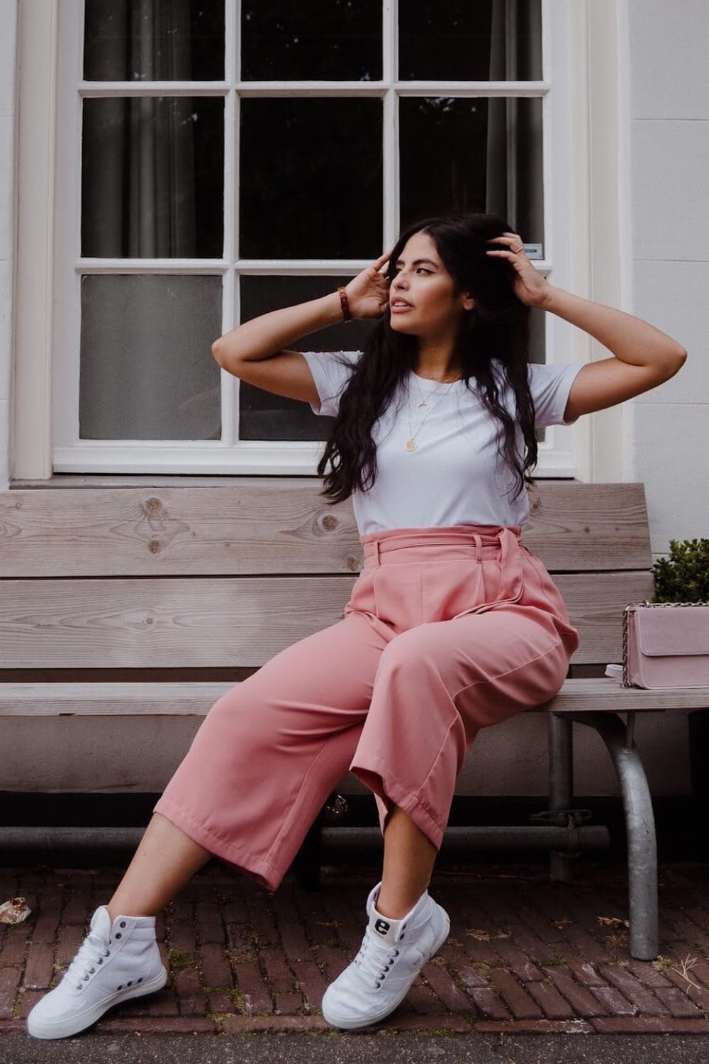 20 Chic Pink Pants Outfit Ideas to Try This Season