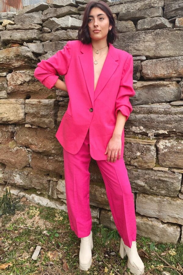 23 Pink Blazer Outfit Ideas That Are Seriously Chic